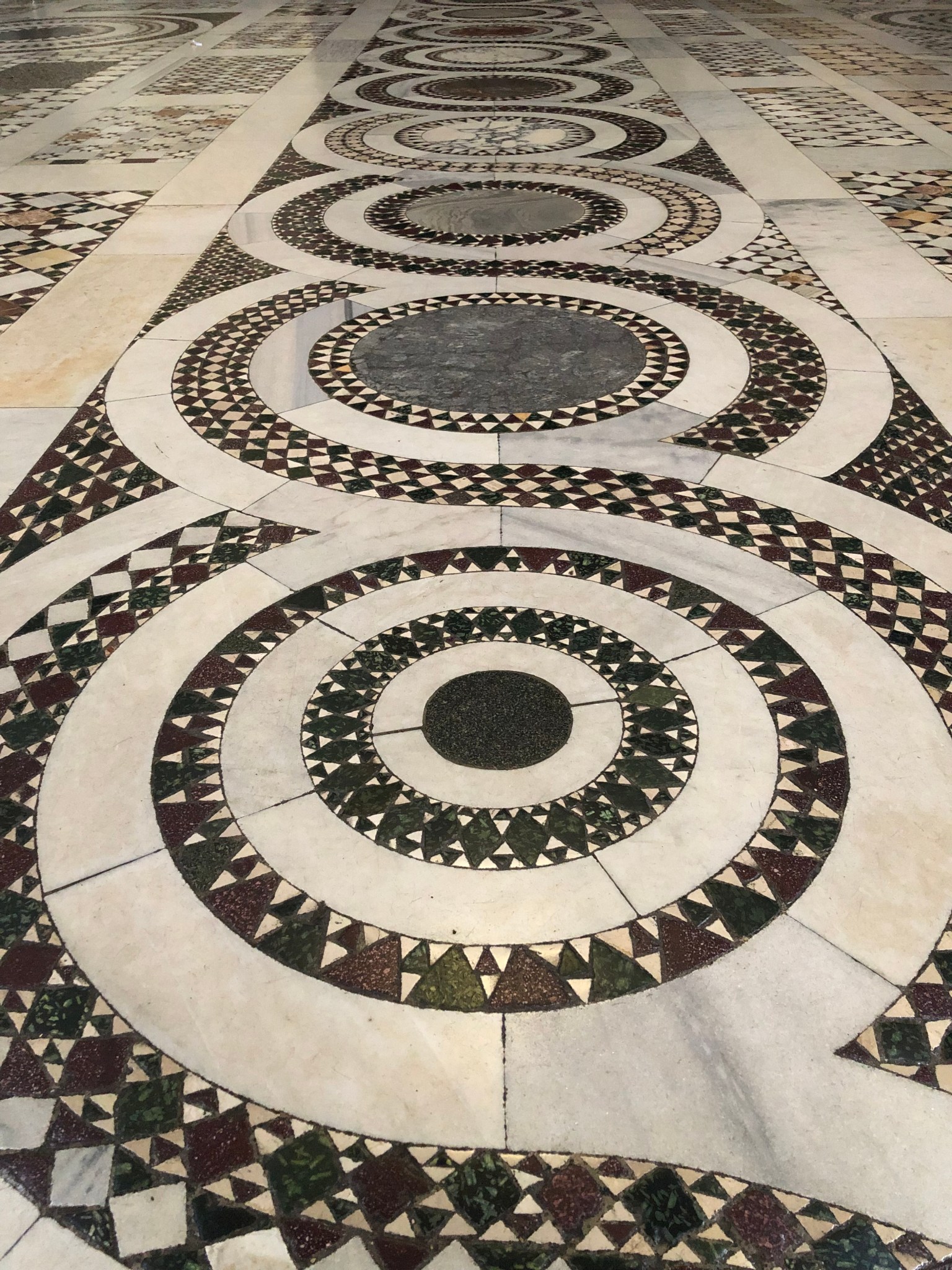 Rome’s Cosmatesque floors – Tony Lusvardi, S.J.
